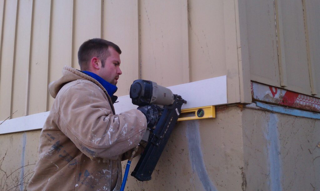 Wood Rot? Think Twice Before Choosing Vinyl Siding - Neighborhood ...